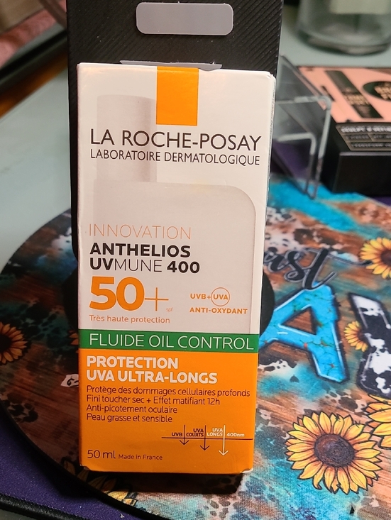 la roche-posay | Skincare | La Roche Posay Anthelios Uvmune 40 Spf 50 ...